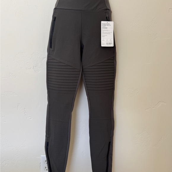 Athleta | Pants & Jumpsuits | Nwt Athleta Headlands Hybrid Moto Tights ...